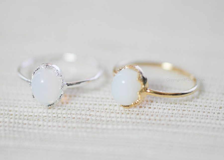 Moon Stone Ring In Gold Plated on Luulla