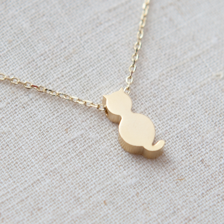 Tiny Cute Cat Necklace on Luulla