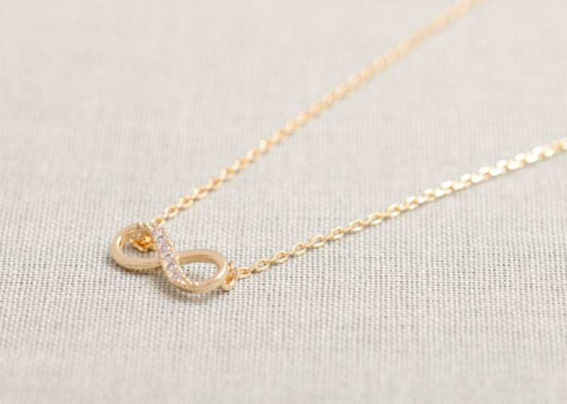 Tiny Infinity Necklace In Gold on Luulla